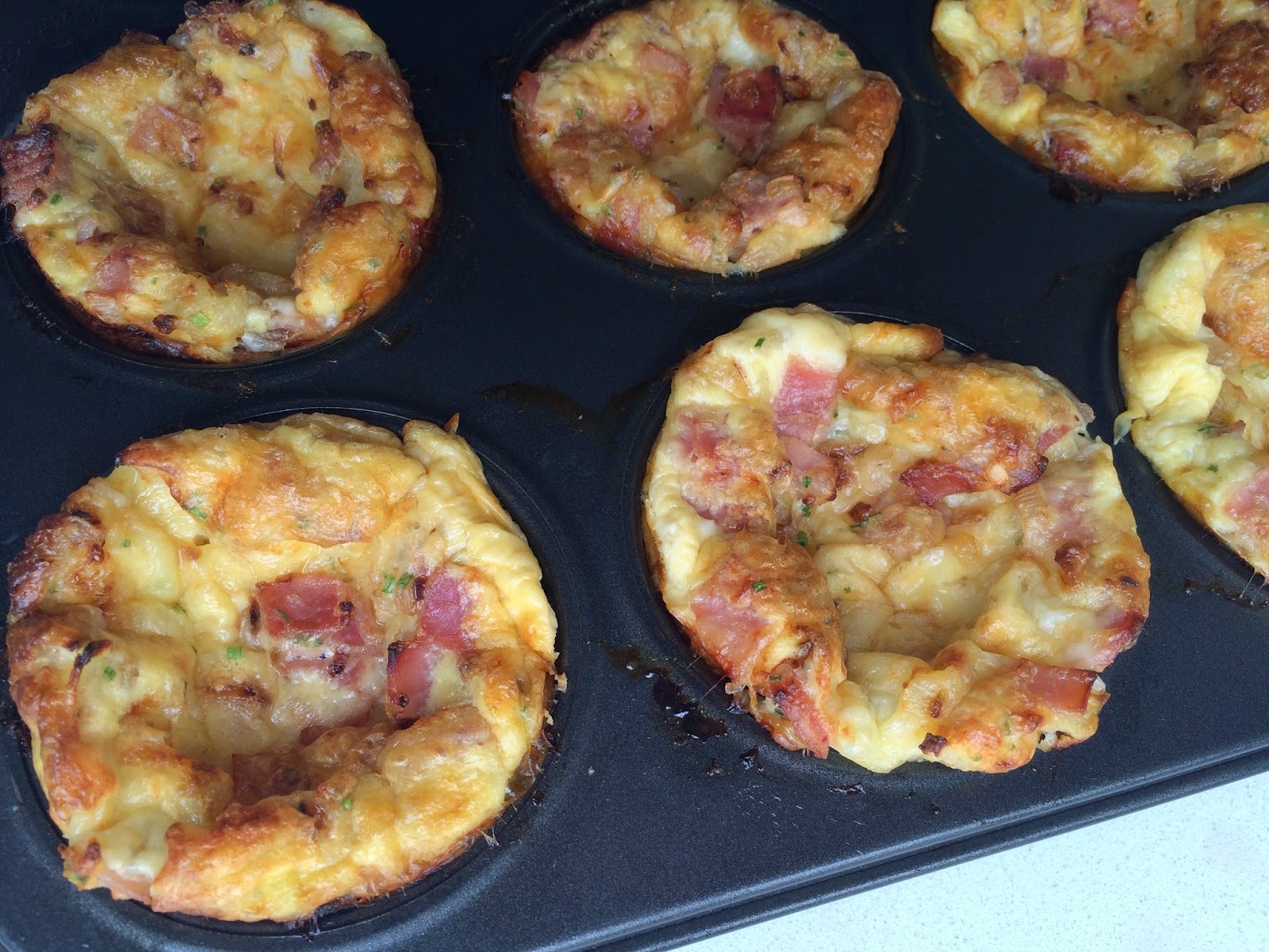 Elaine's Sweet Life: Mini Crustless Quiche Lorraine {Recipe}