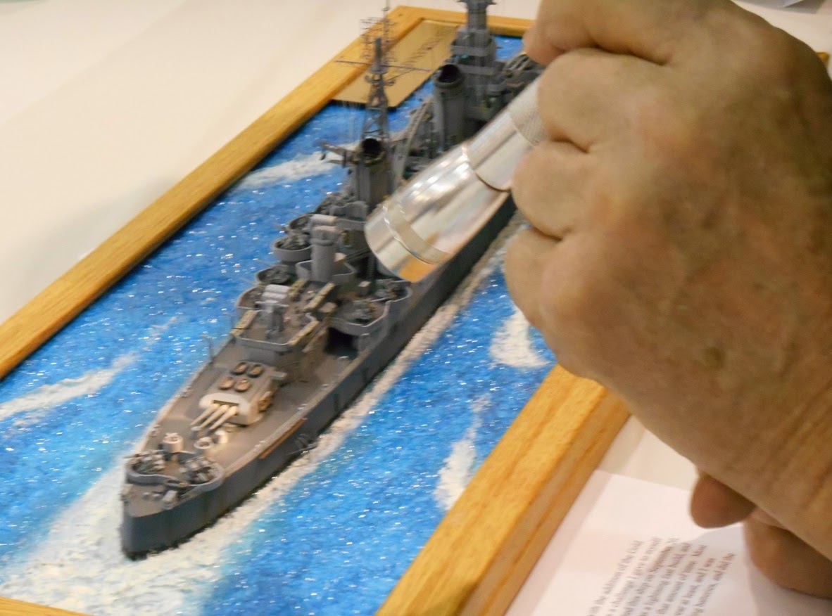 Scale Model Soup: Christmas in August