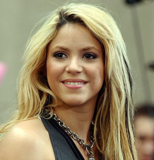 Collection: SHAKIRA : BIOGRAPHY