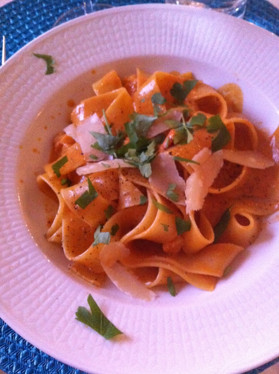 Mat & Potatis - en blogg om saker du stoppar i munnen: Hummerpasta.