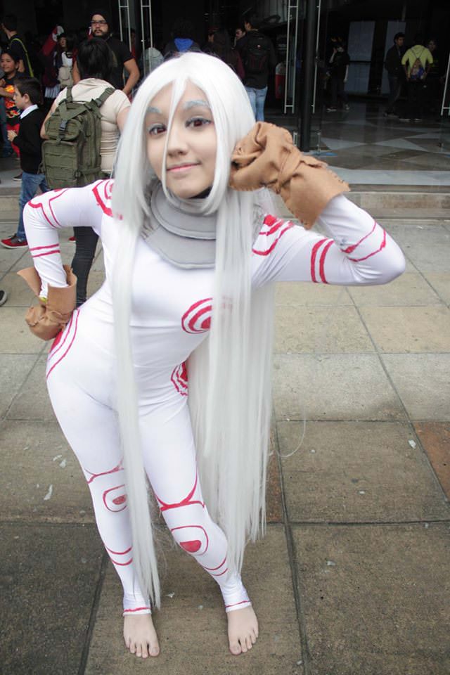 Anime Feet: Cosplay-o-Ween: Shiro (Deadman Wonderland)