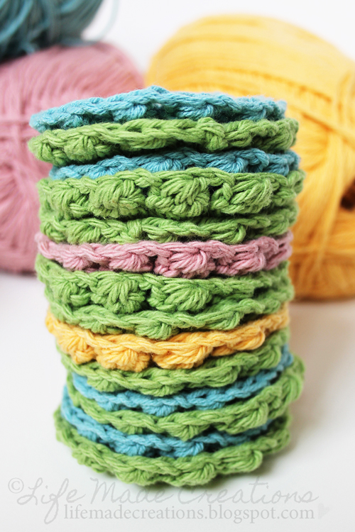 Life Made Creations: crochet: puff circle in a square pattern