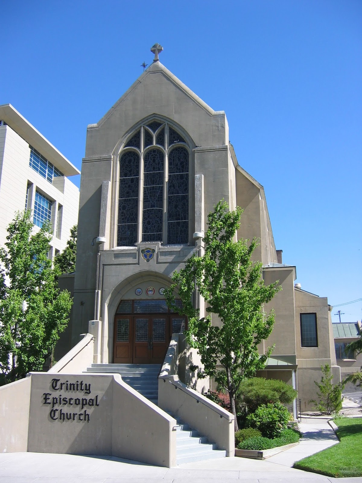 Backyard Travels in Nevada & Beyond: Uncovering Reno's Spiritual Side