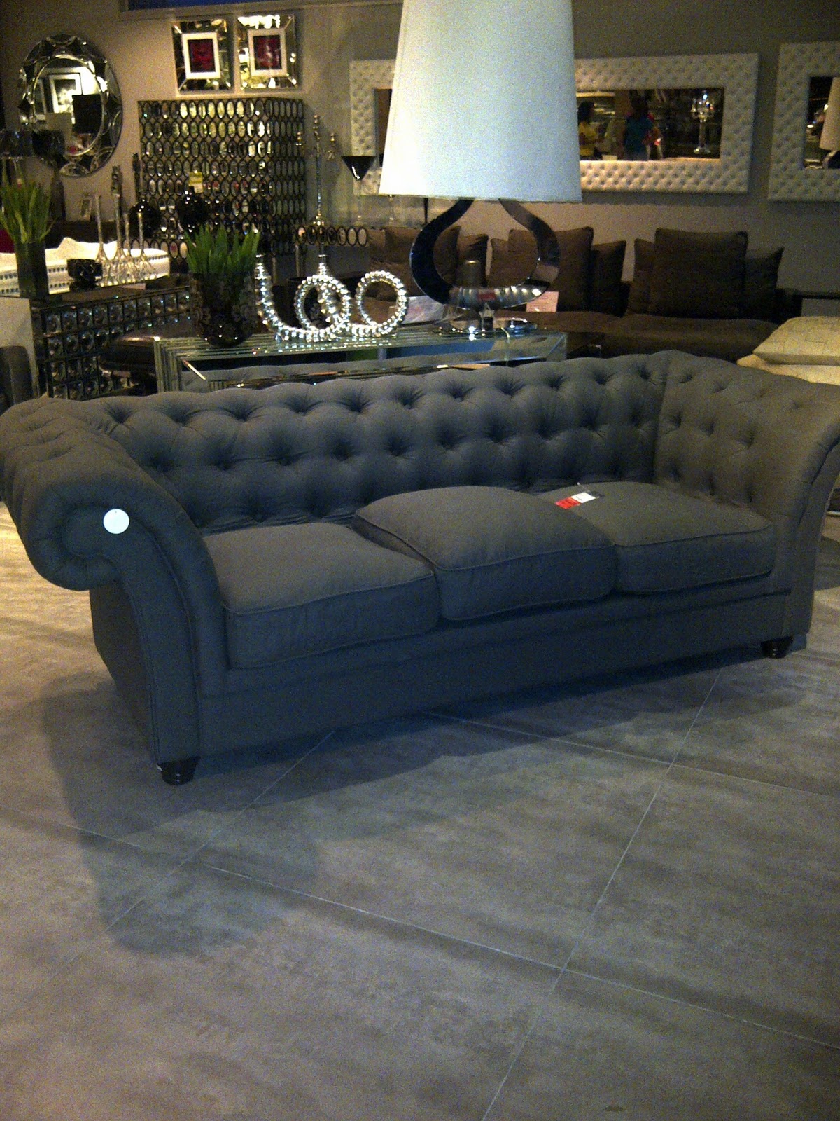 YSID: Tapizado Capitoné!