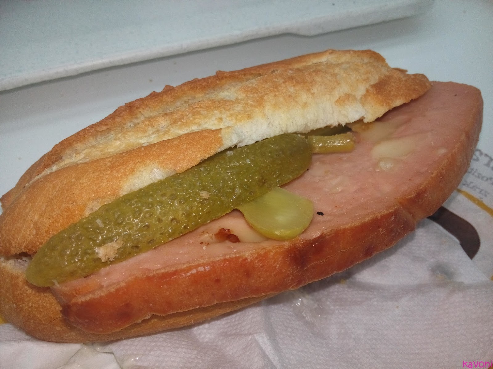 kavoniho žrádlo: Smažák a Bavorák, Bageterie Boulevard