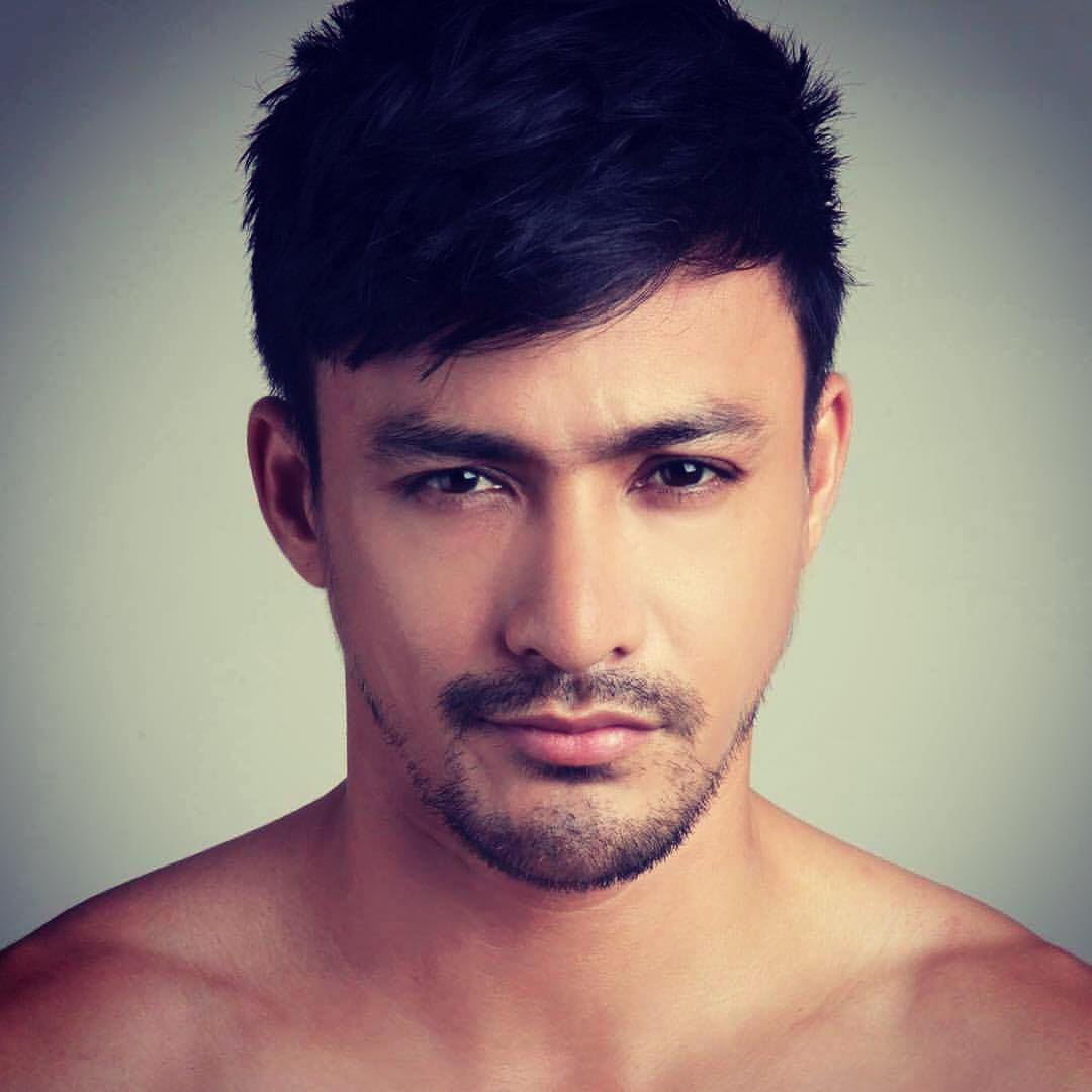 TheHotnessPad: Neil Perez