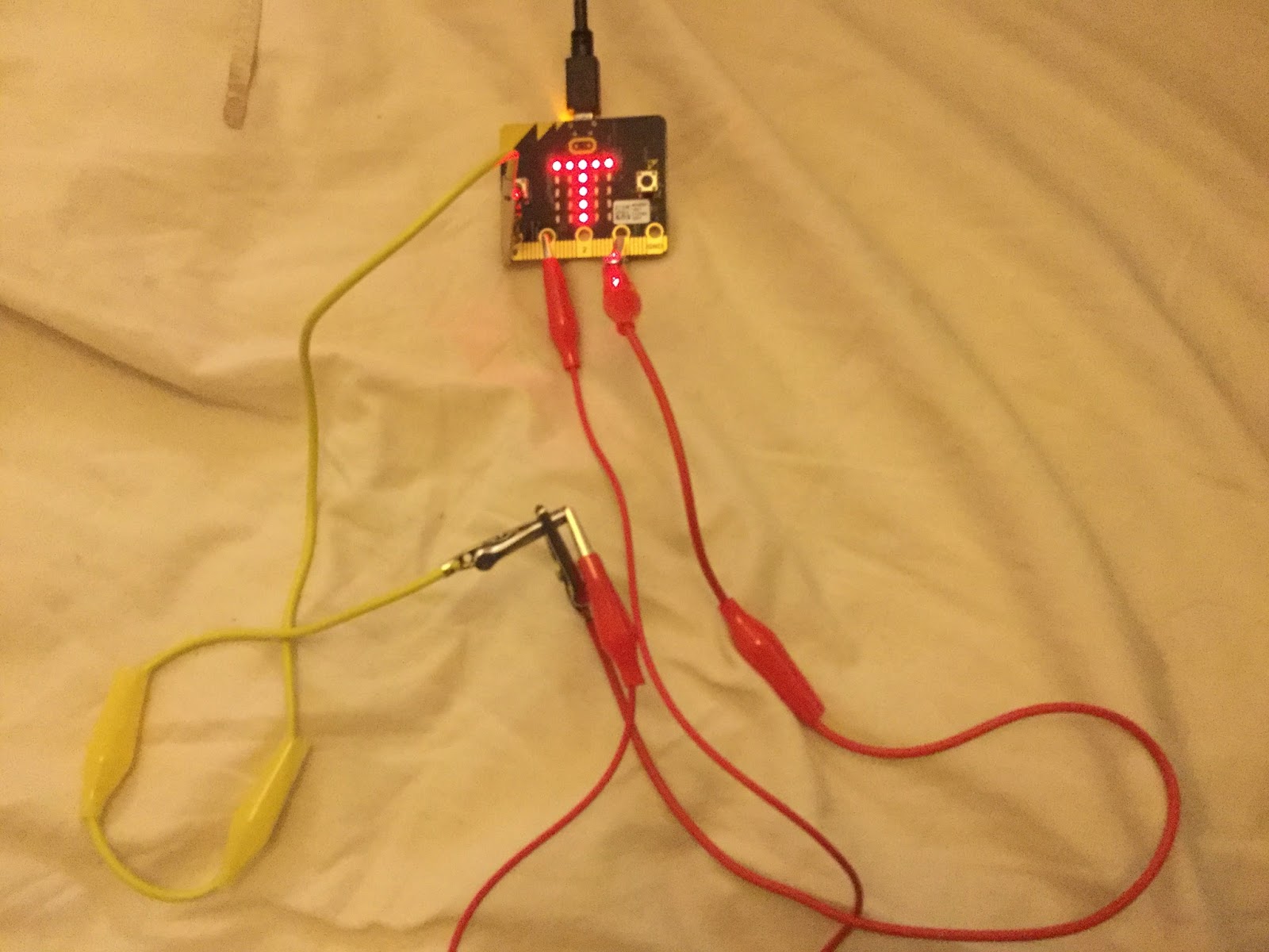 Robots and Physical Computing: Microbit Neuron - producing a single neuron using a microbit