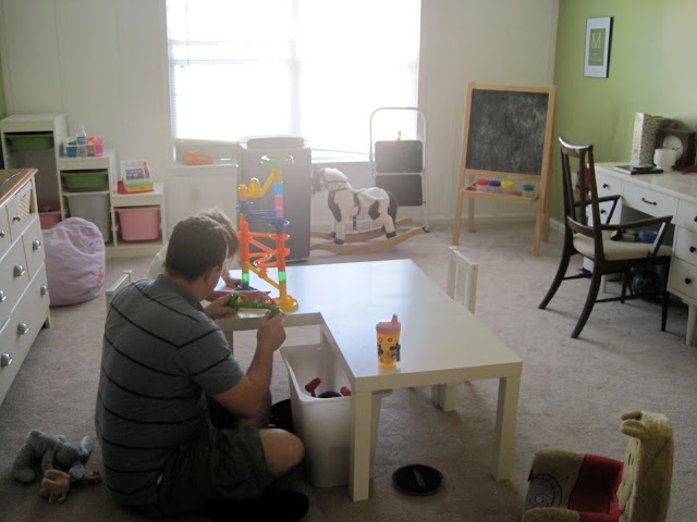 Imagination Station! Kids Play Room | Remodelaholic