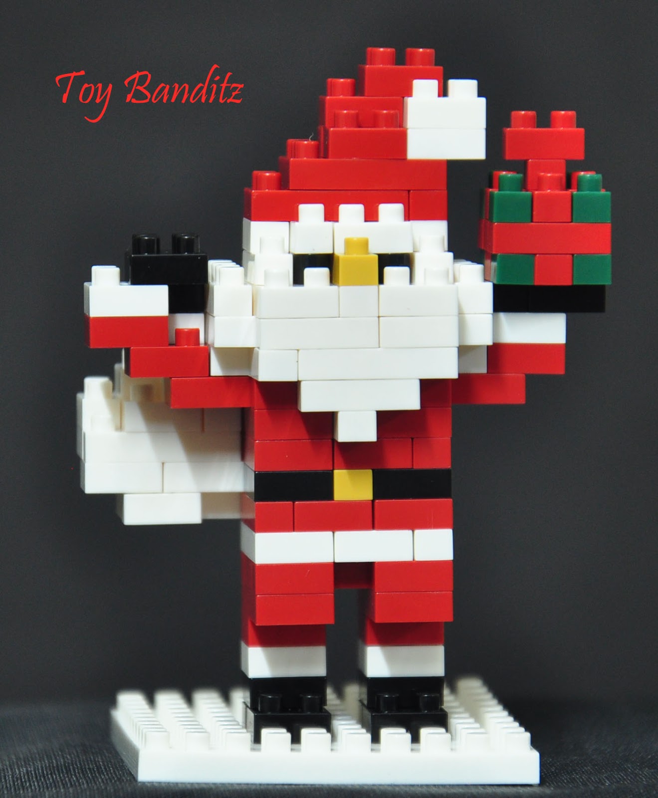 toy banditz: SANTA CLAUS BY NANO BLOCK