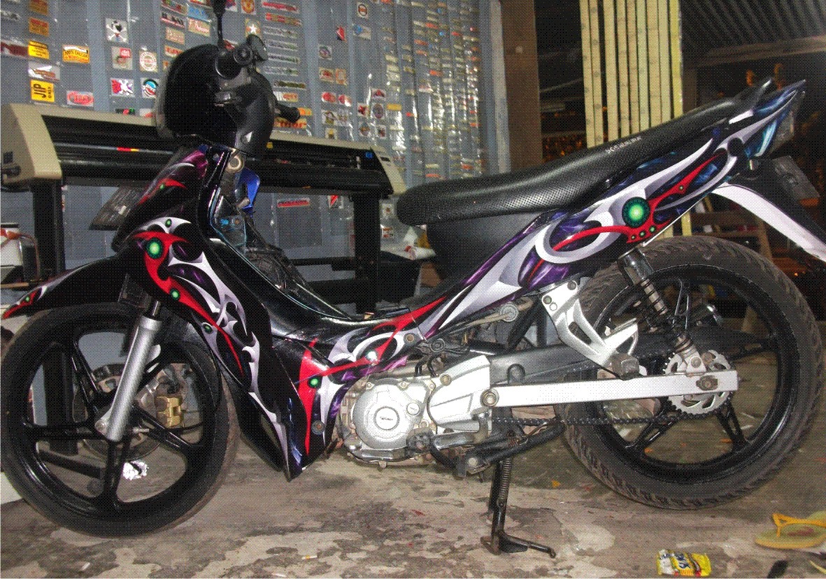 Gambar Modifikasi Stiker Motor Vega R | Modif Sticker