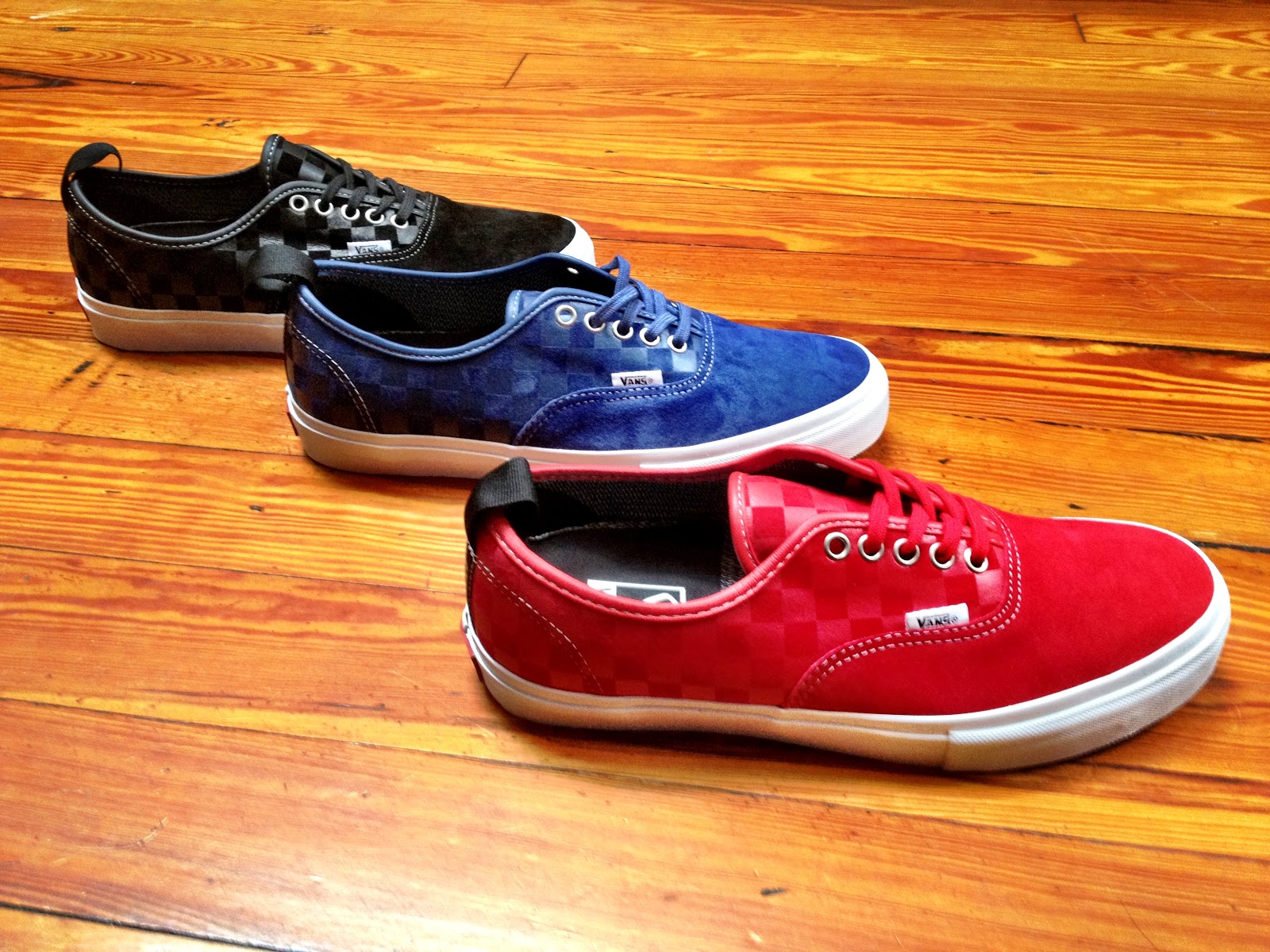 RELIEF SKATE SUPPLY: NEW VANS SYNDICATE AUTHENTIC PROS