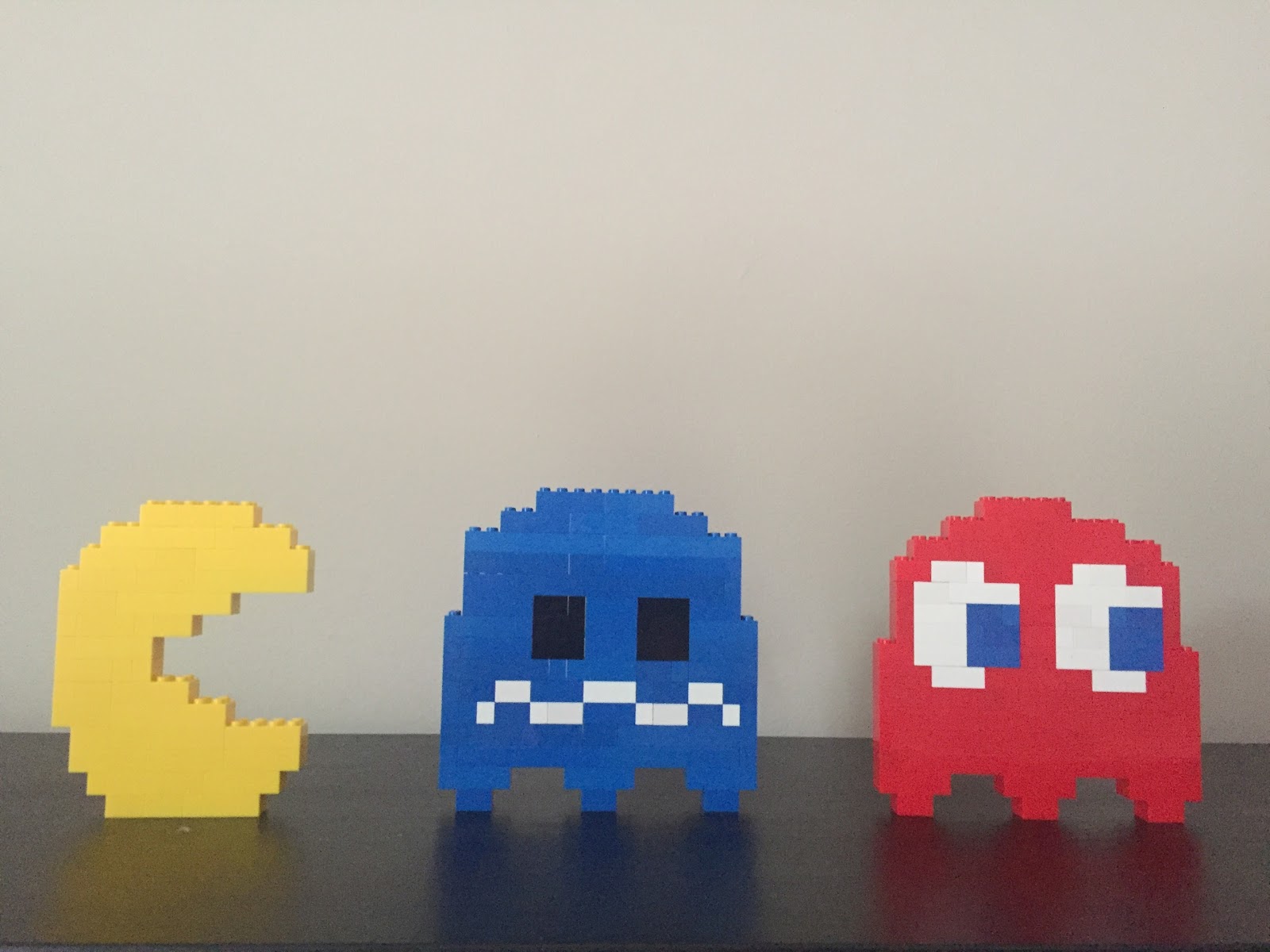 Sofia Art Corner: Pac Man Lego Pixel Art