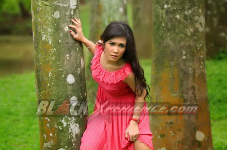 Anindita Putri On Black Xperience Part02 Insanity Junky