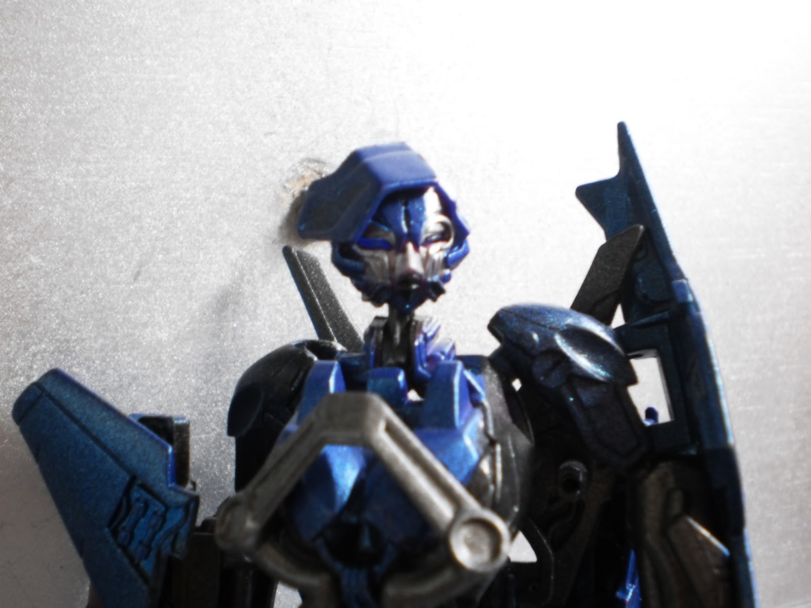 Mil robots: Transformers Custom Arcee