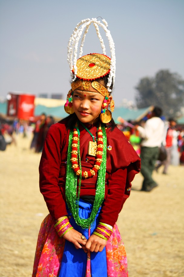 Nguyễn Phú Blog: NGƯỜI GURUNG ĂN TẾT CON RẮN SỚM NHẤT THẾ GIỚI!