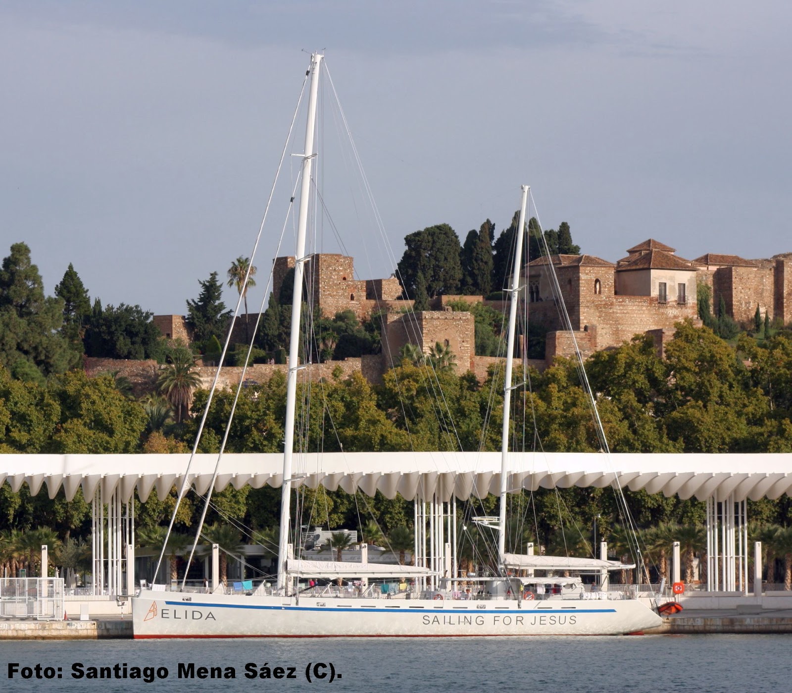 Barcos en Málaga: Jueves 11 de Octubre: movimientos.