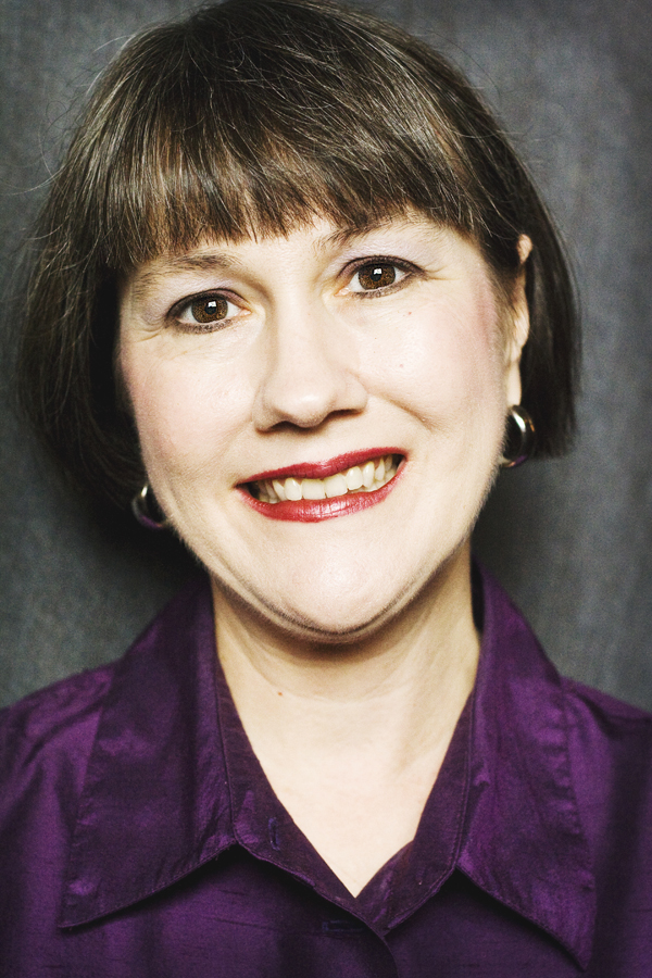 SUSPENSE SISTERS: LISA CARTER INTERVIEW...AND BOOK DRAWING!