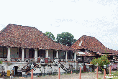 all about Palembang: Rumah Limas, Rumah Bari, rumah adat Palembang