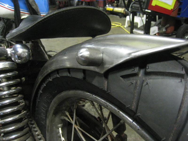 Two Custom Aermacchi builds: Mark's bike-rear fender struts