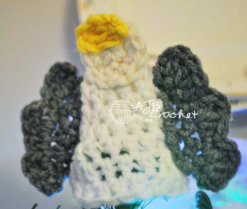 AJB Crochet: Free Pattern! Angel Mini Tree Topper!