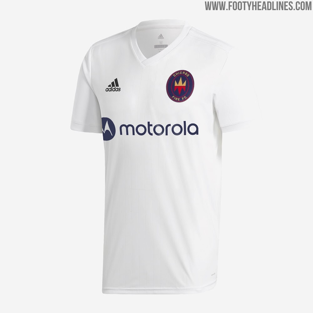 Boring Chicago Fire 2020 Away Kit Released - Plain White T?! - Footy ...
