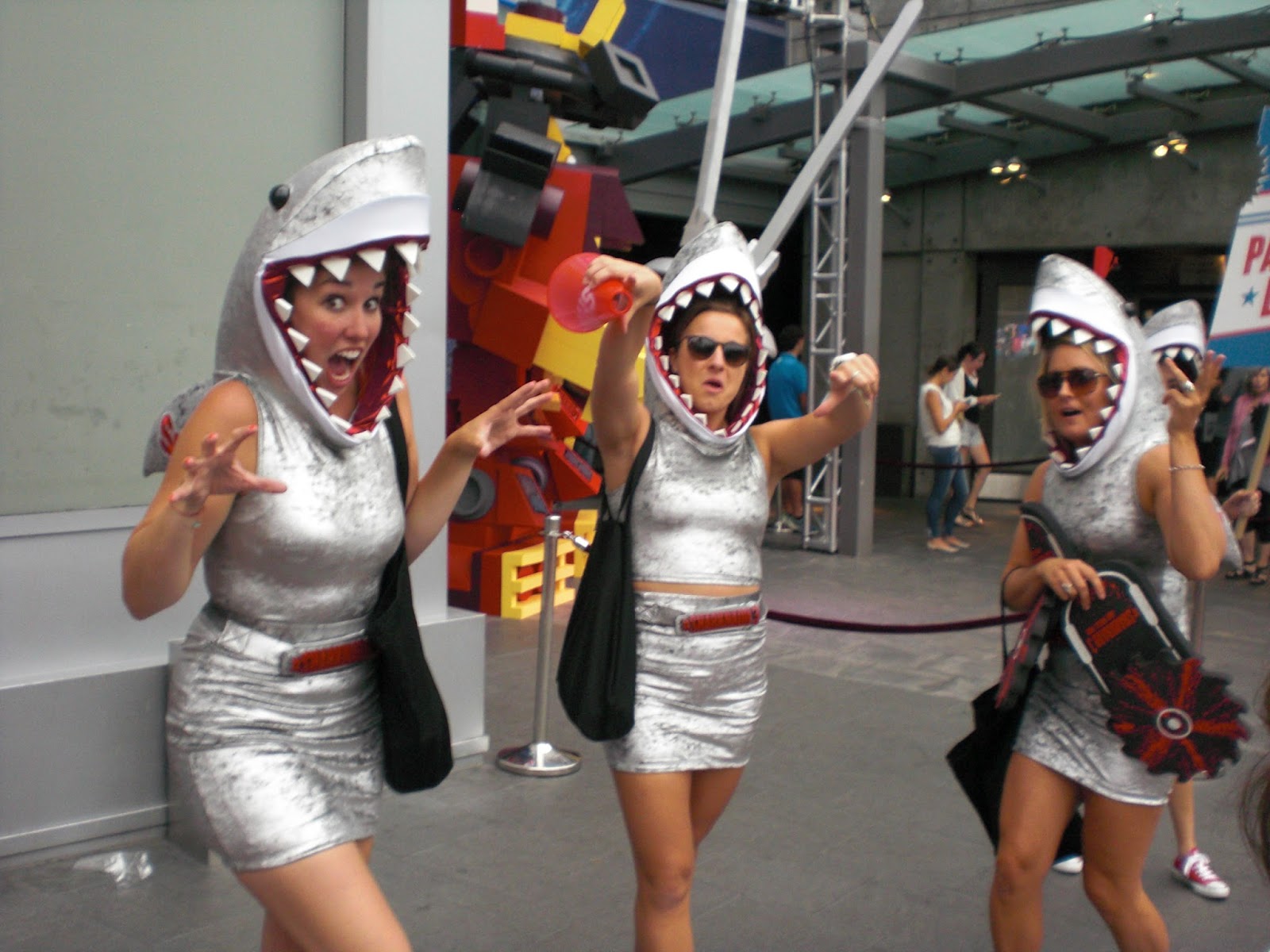 Jon's Crazy Stuff: THE CRAZY COMIC CON 2015 RECAP IS FINALLY HERE!!!