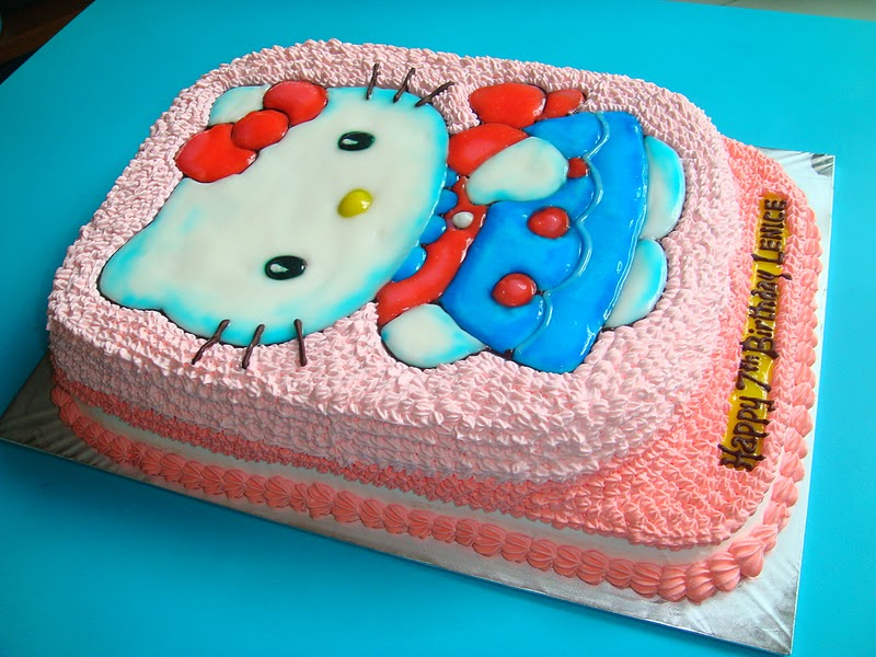 Yummy Baking: Hello Kitty Fresh Cream Cake (pic-2)
