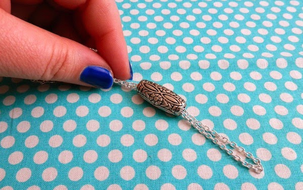 DIY: Hand Chain Tutorial {2 Ways} | Neon Rattail