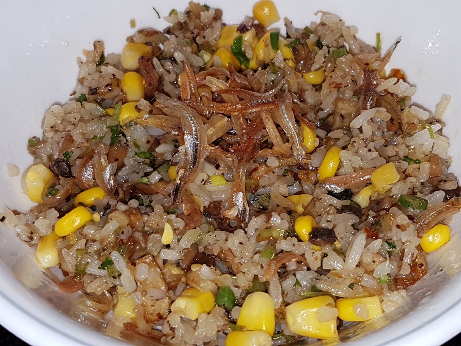 KIDS MEAL. MUSHROOM, ANCHOVIES AND CORN FRIED RICE