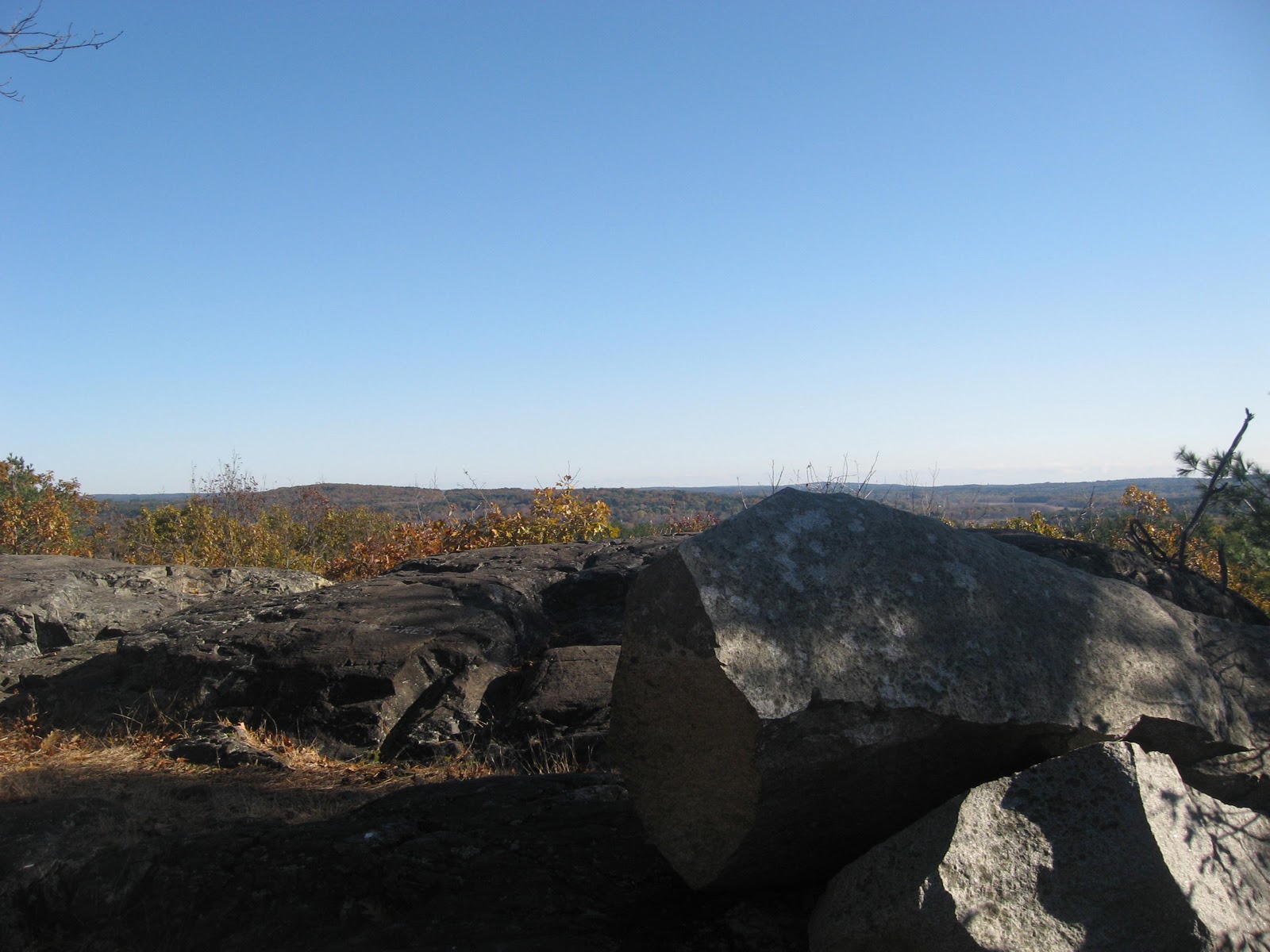 Exploring Massachusetts: November 5th 2011: Trails in Sudbury and ...