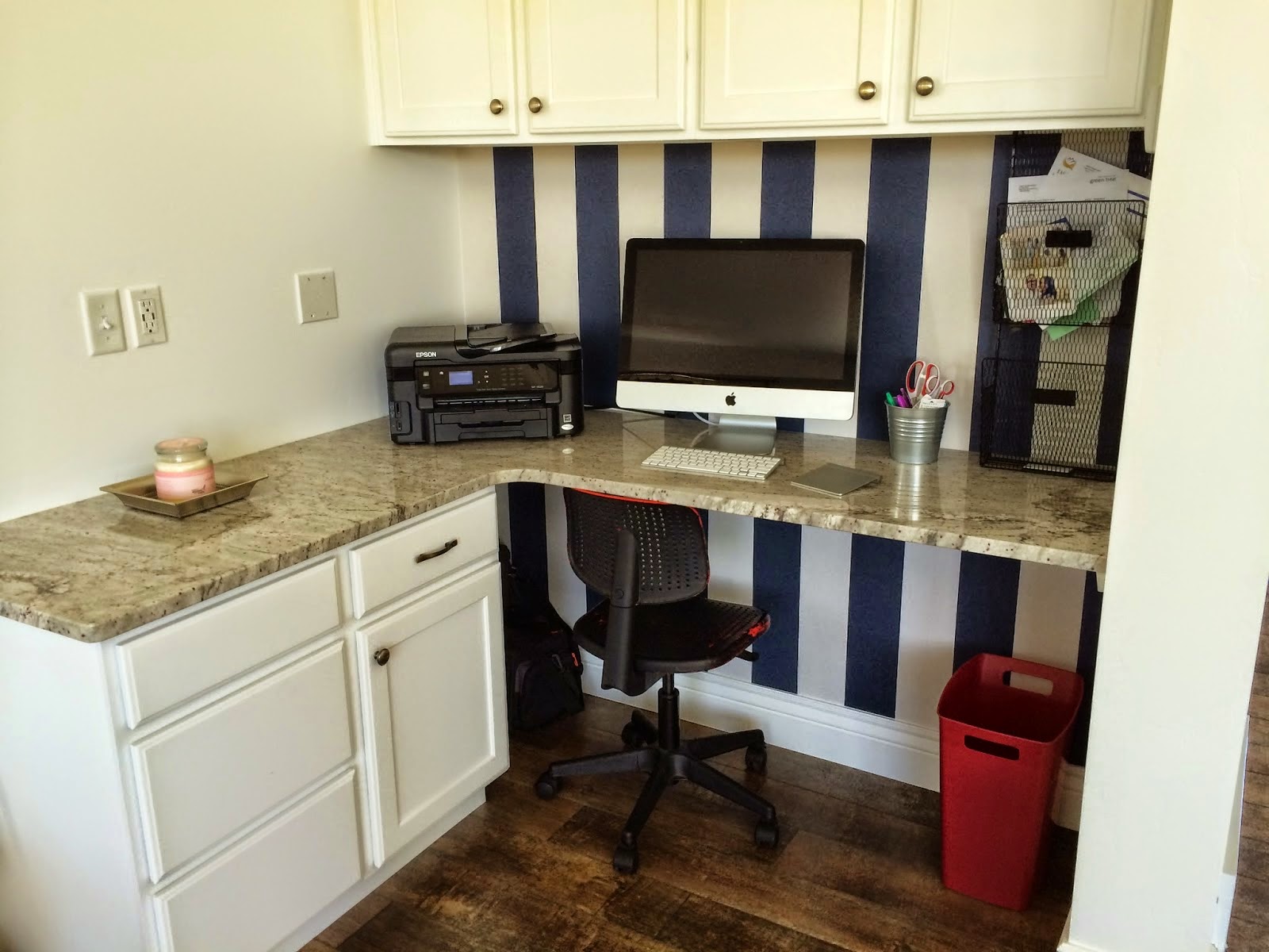 Home Tour: Tech Center - Housewife2Hostess