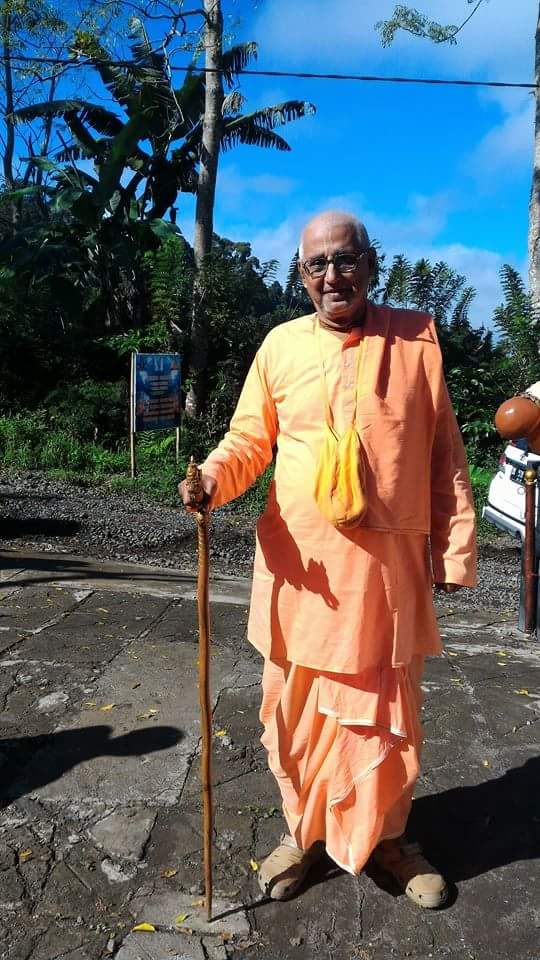 His Grace Sripada Chaitanya Chandra Dasa Guru Maharaja. ~ Sadhu-Guru-Sastra