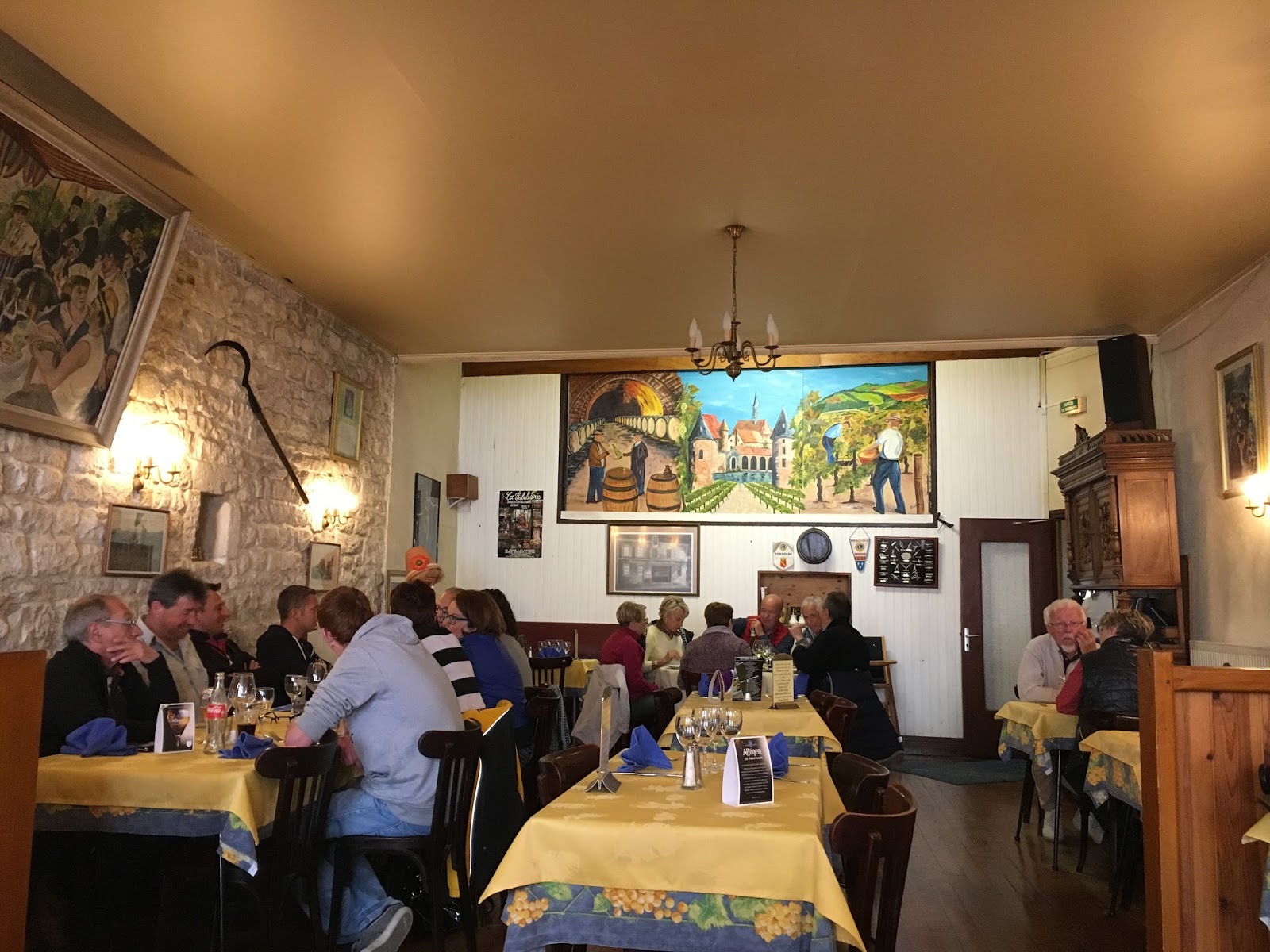 Hotel de La Poste Chablis Restaurant - Chablis, France - Travel is my ...