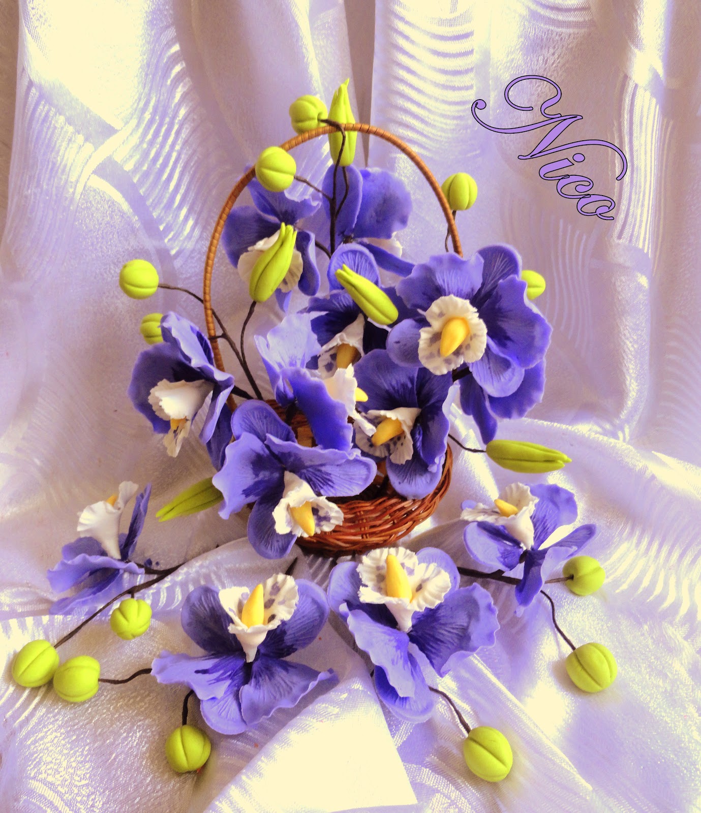 Torturi personalizate si ornamente comestibile in Dej: Aranjament ...