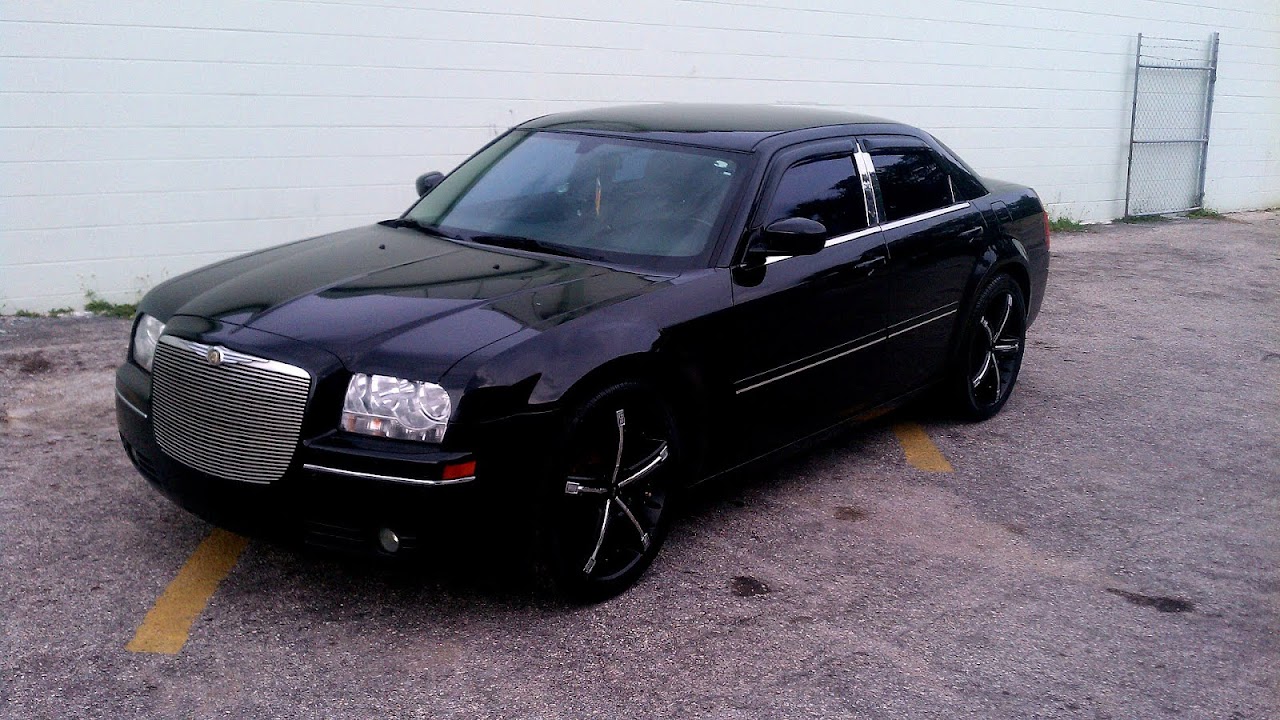 Chrysler 300 Blacked Out - Black Choices
