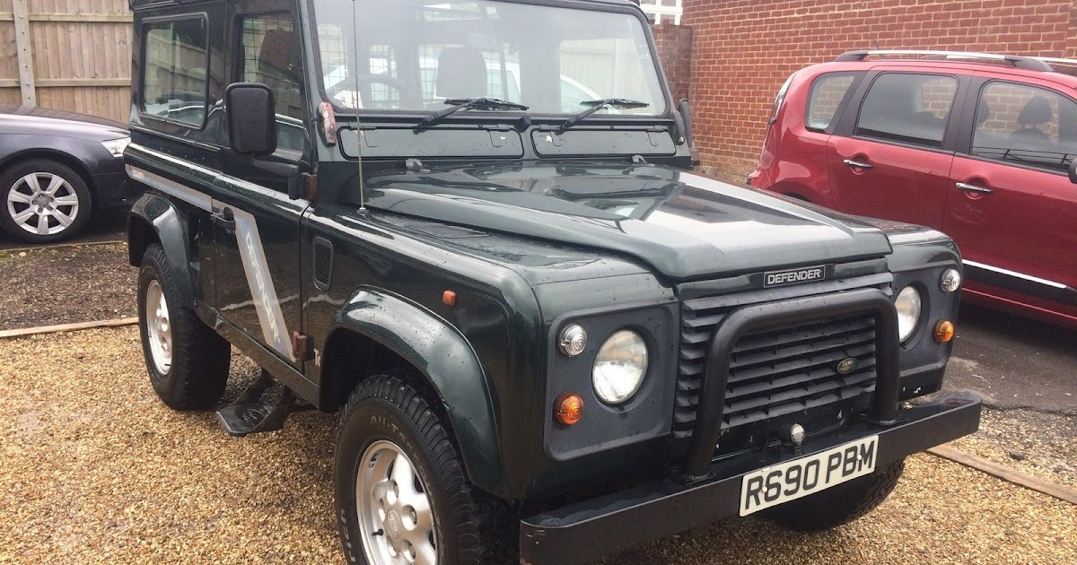 Landrover Defender: Land Rover Defender 90 300 tdi County. R reg 1997.