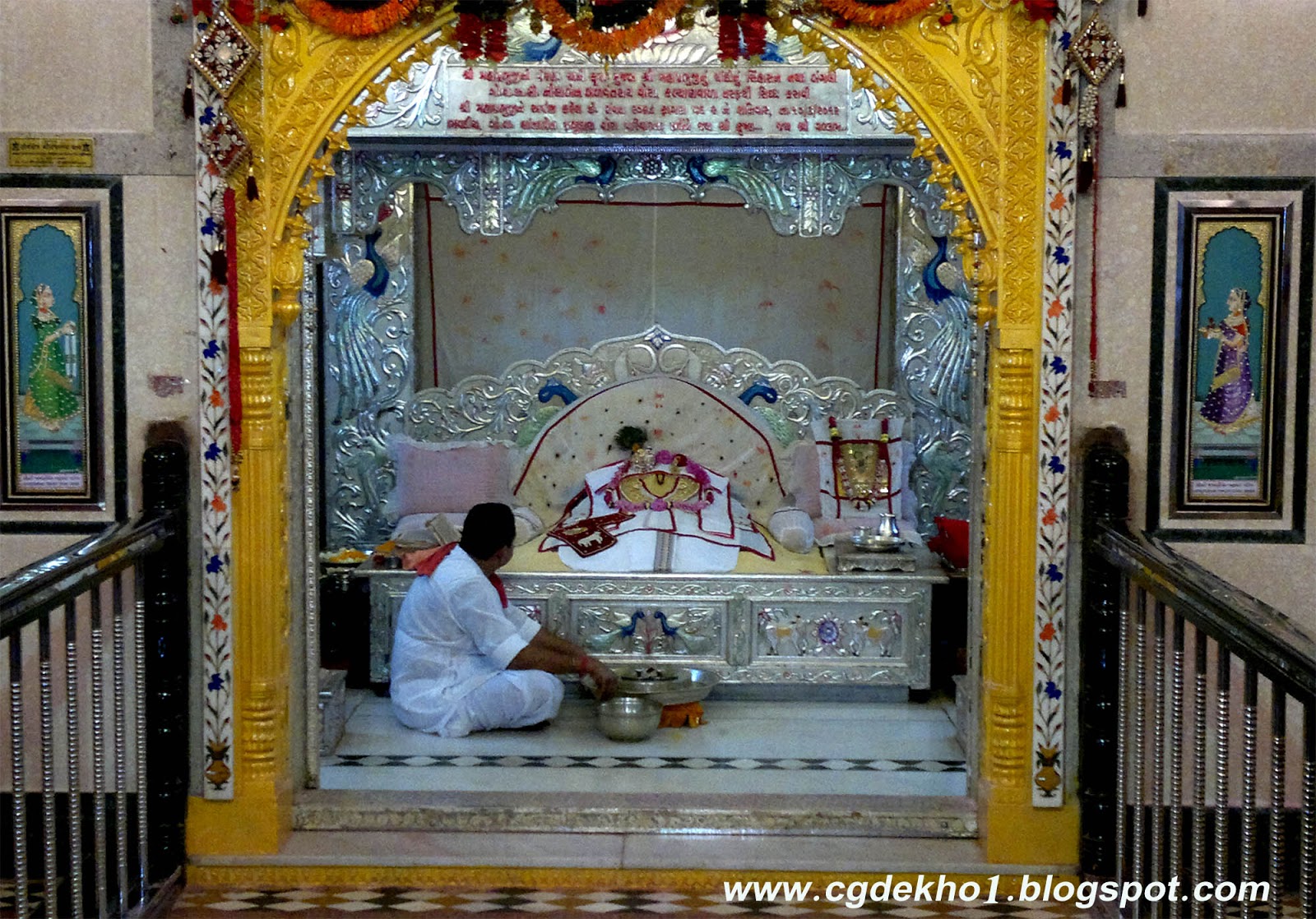 Champaran Mahaprabhuji Bethak Temple (चम्पारण महाप्रभू बैठक ...