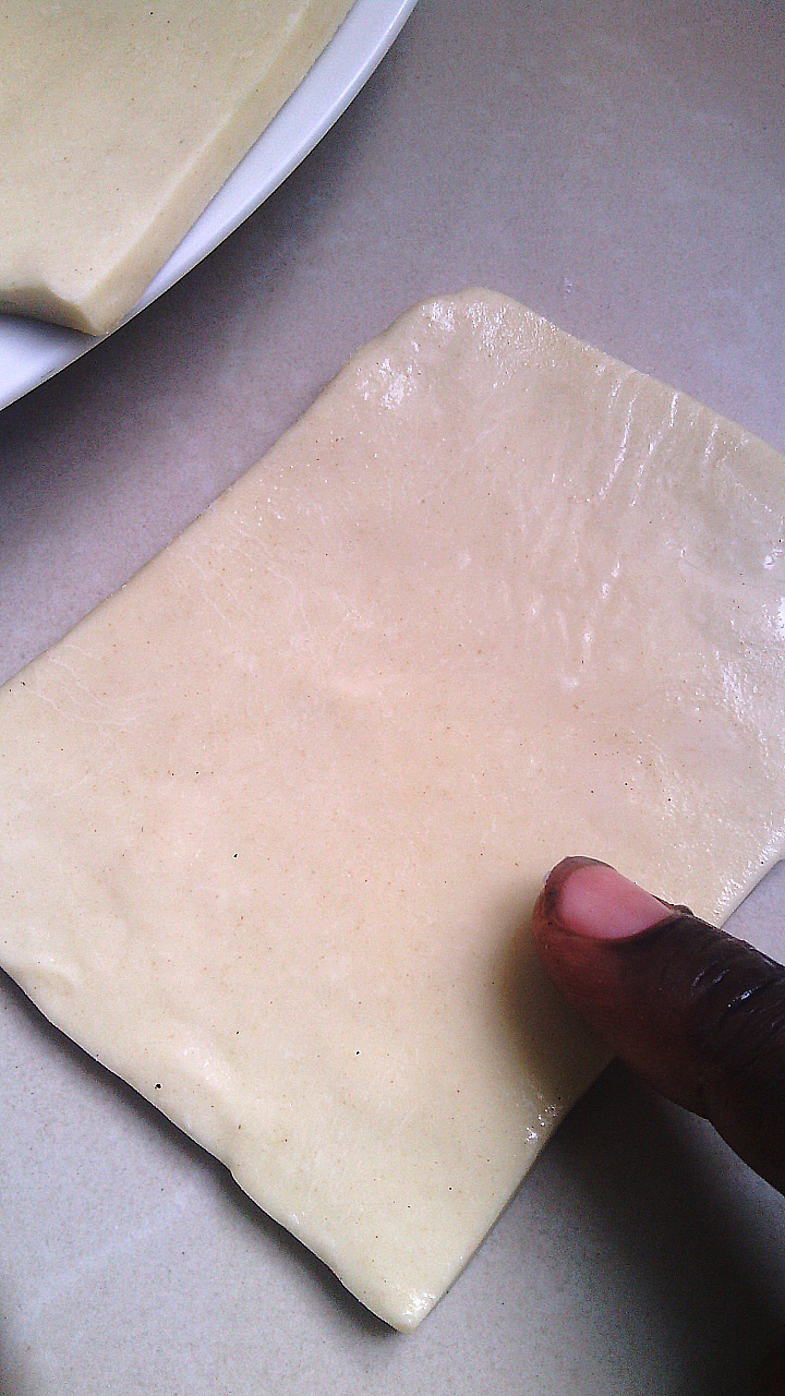 NUTMEG APPLE CAGES / Nairobi Kitchen