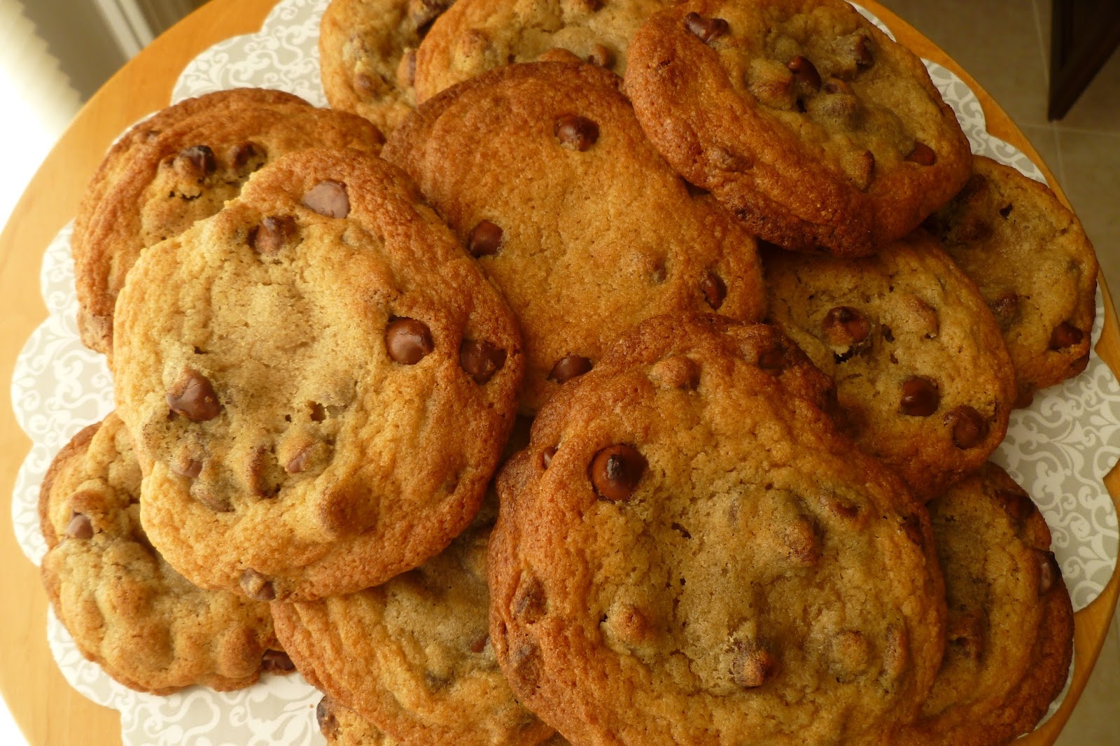 The Pastry Chef's Baking: Chewy Chocolate Chip Cookies from Lisa G Cooks