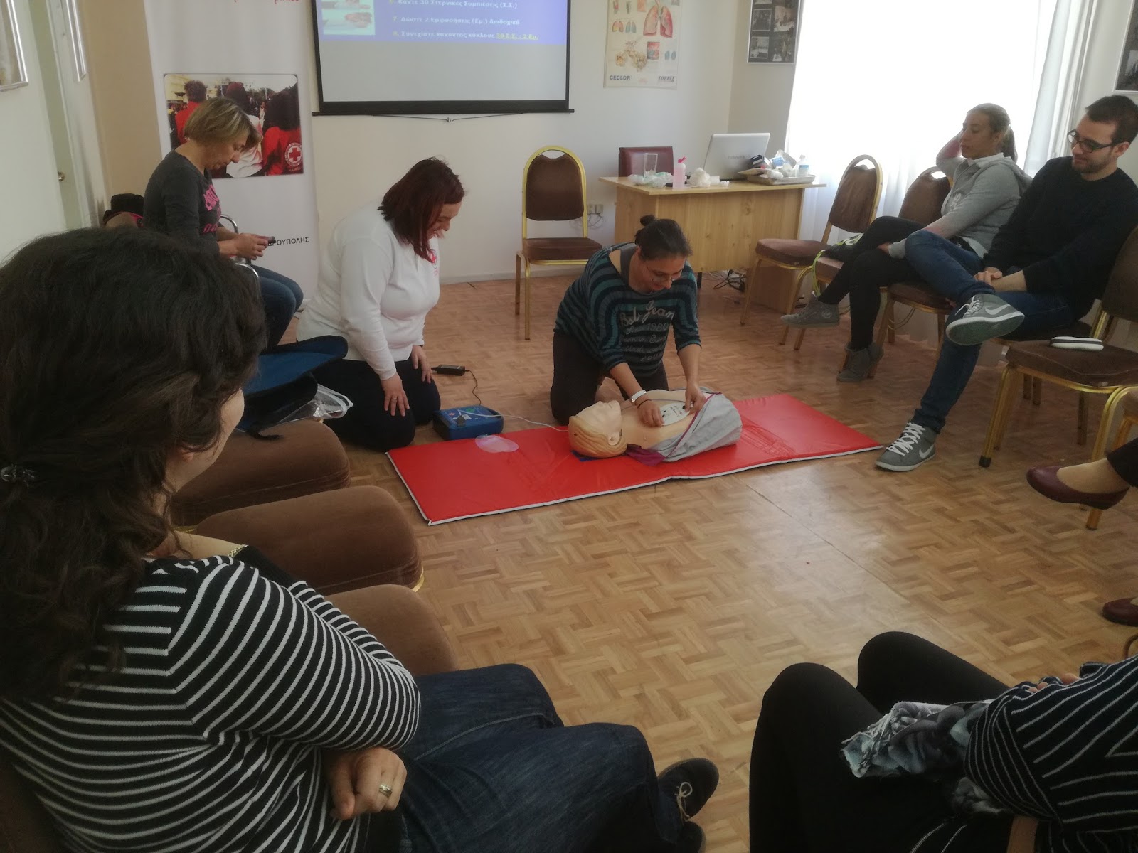 ΕΛΛΗΝΙΚΟΣ ΕΡΥΘΡΟΣ ΣΤΑΥΡΟΣ ΑΛΕΞΑΝΔΡΟΥΠΟΛΗΣ: ΕΚΠΑΙΔΕΥΣΗ ΠΡΩΤΩΝ ΒΟΗΘΕΙΩΝ