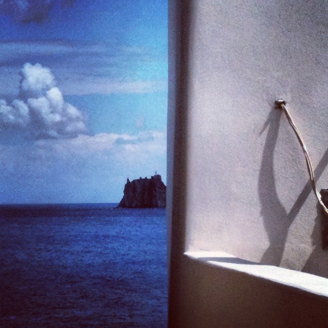 Muna's Coolture: MUNA'S COOL TOURS: Eolo, il respiro del vulcano