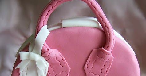 Good Food, Shared: How to Make a Handbag Cake