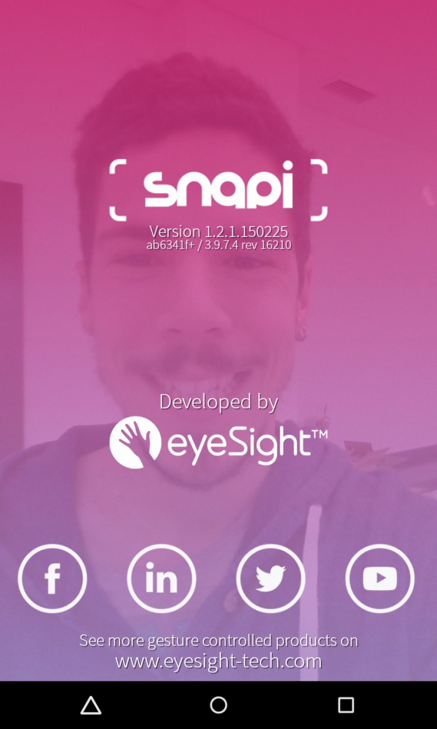 Cara Selfie Dengan Sensor Tangan di Semua Android - wahart