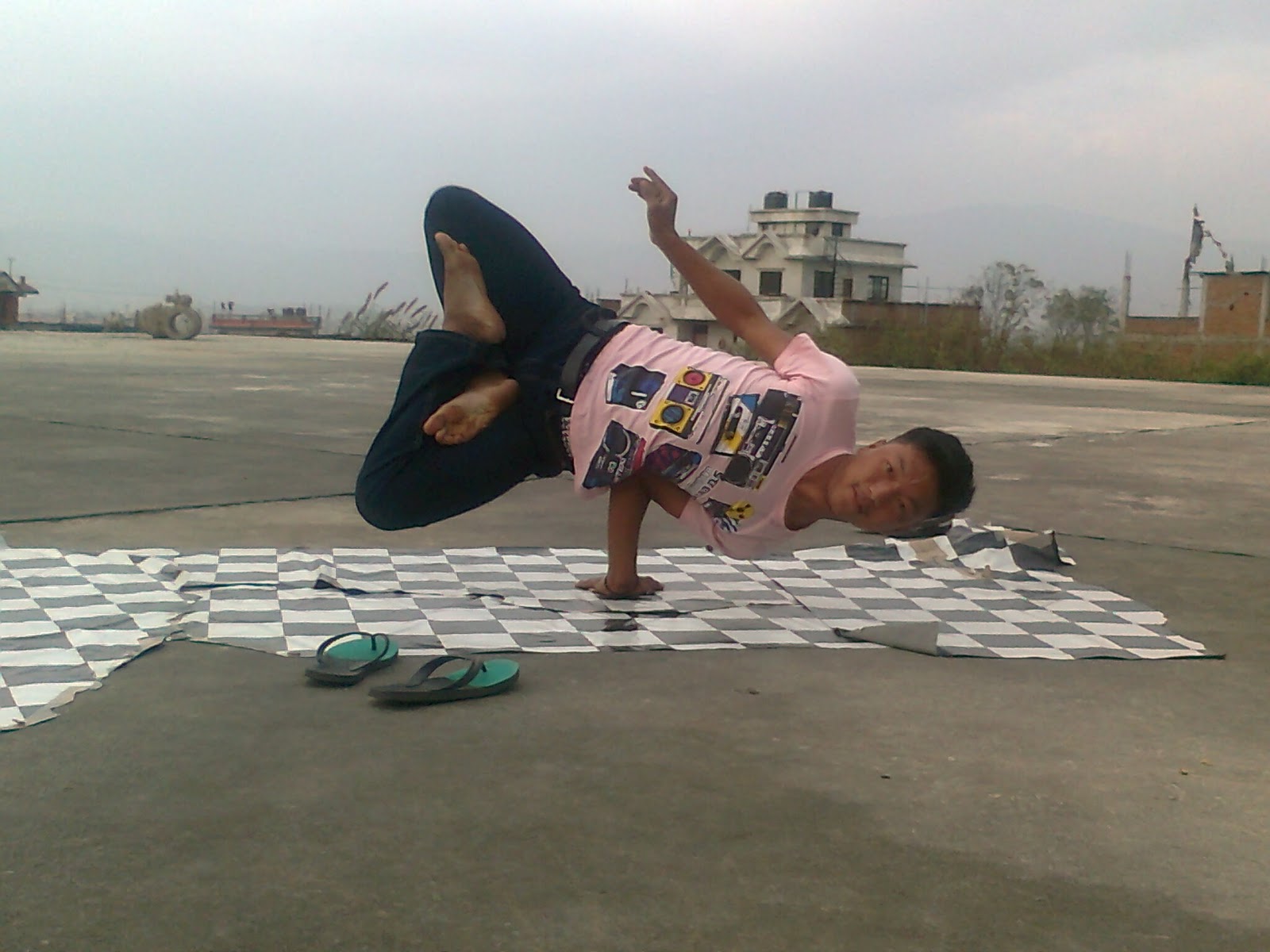 B Boying Step For Beginner/ B Boying Tutorials /How to Do B Boying ...