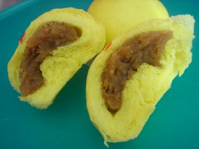 Yochana's Cake Delight! : Steamed Lotus Buns