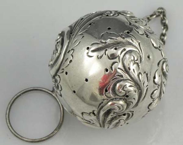 Mizpedia: Unique Tea Strainer