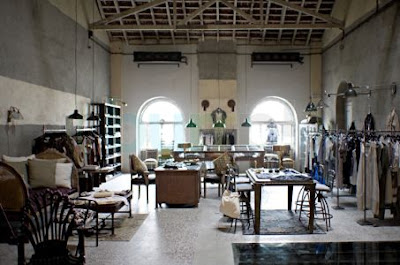 Antiques & Boutiques: Globe Shopping...Bungalow 8 Mumbai