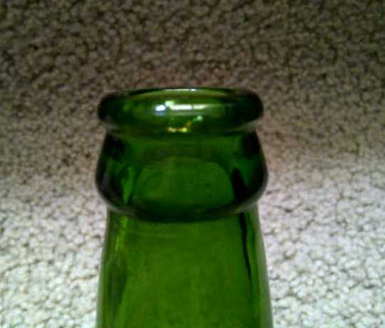Karya Babah Antik: Botol Lama: Green Sands