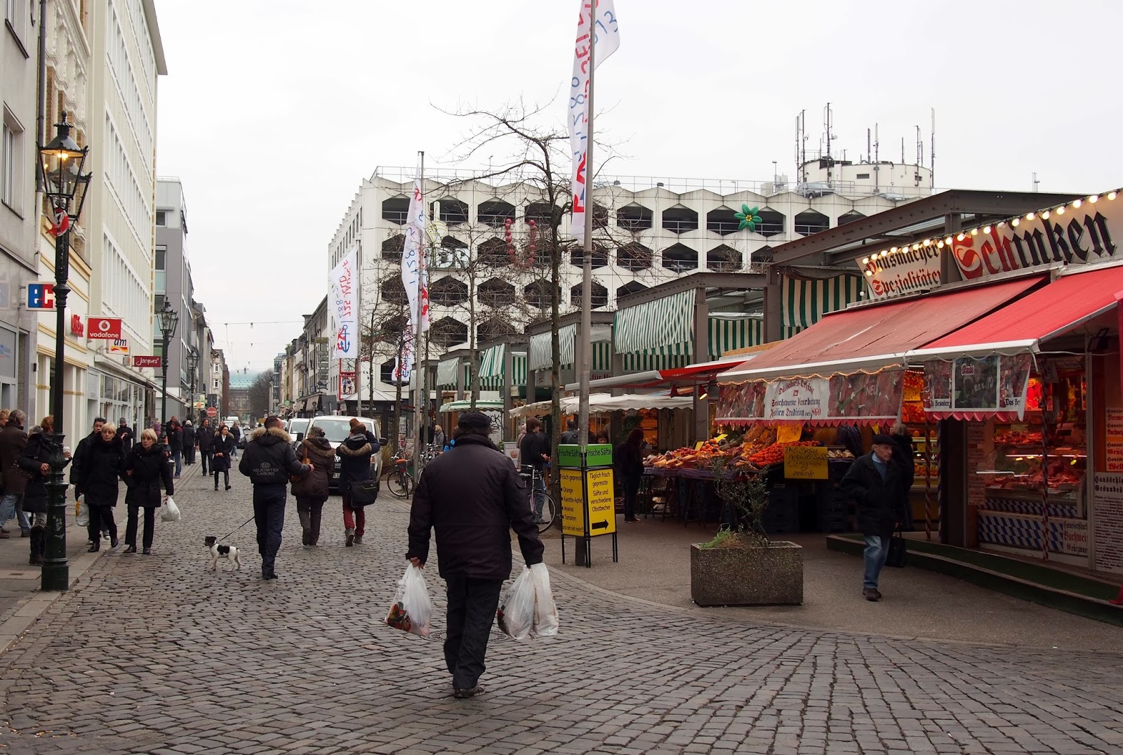 Dusseldorf 2013 - Carlsplatz Markt