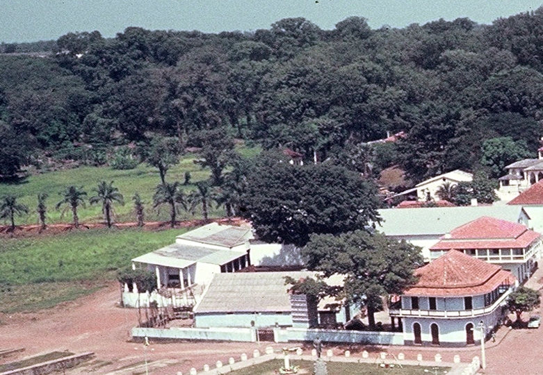 Luís Graça & Camaradas da Guiné: Guiné 63/74 - P11293: Memória dos ...